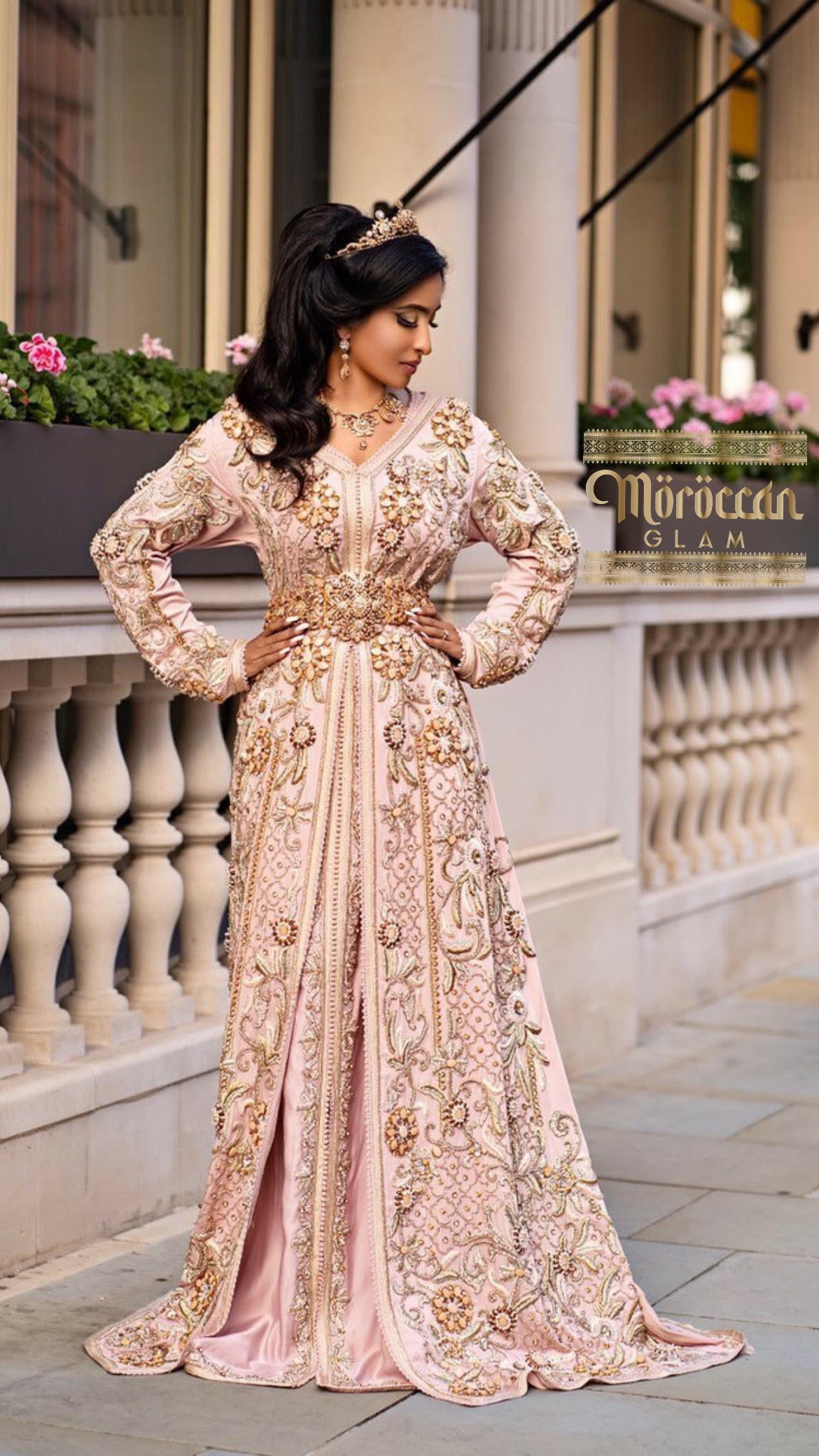Elegant Moroccan Dresses | Caftan & Jellaba | moroccanglam
